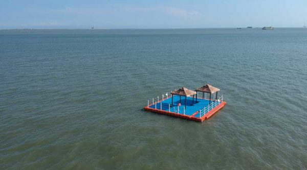 Beaches along Binhai - The sandy shores of Hainan's capital ...