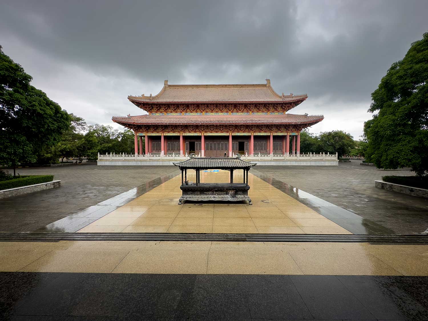 Yongqing Temple Chengmai County Hainan: History and Architecture