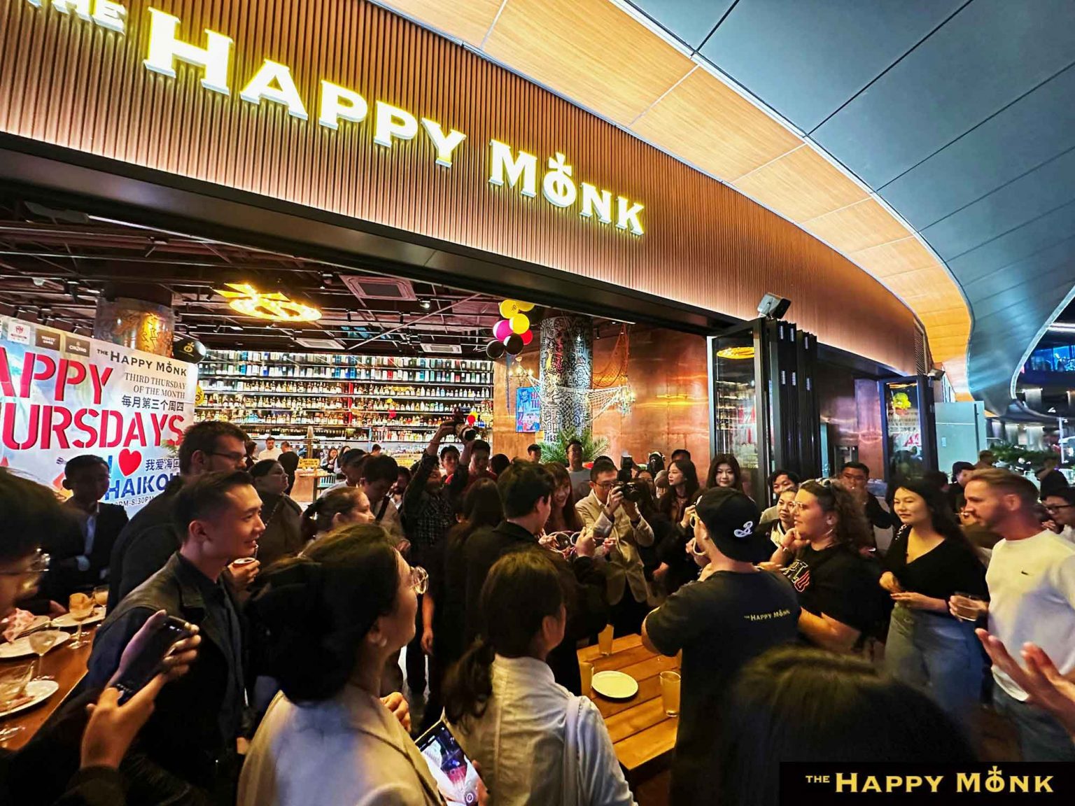 The Happy Monk; Happy Thursdays - MERRY CHRISTMAS - TropicalHainan.com