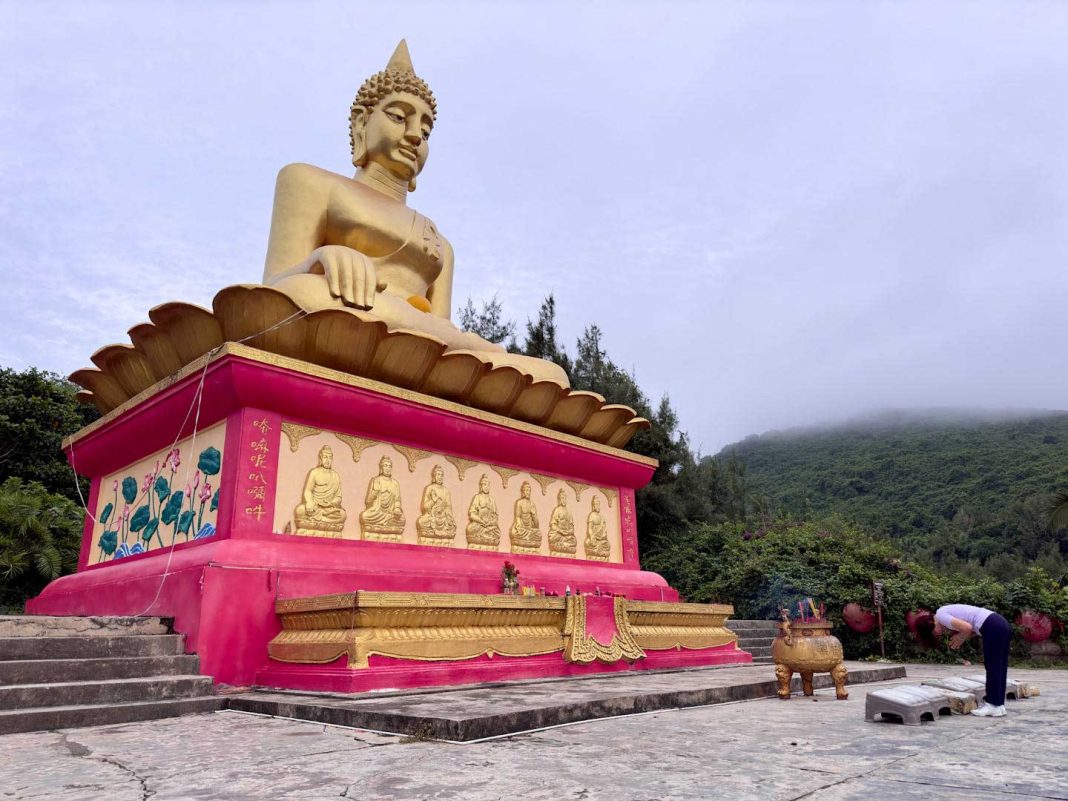 Discover Foguang Temple: A Cultural Gem in Wenchang, Hainan Island