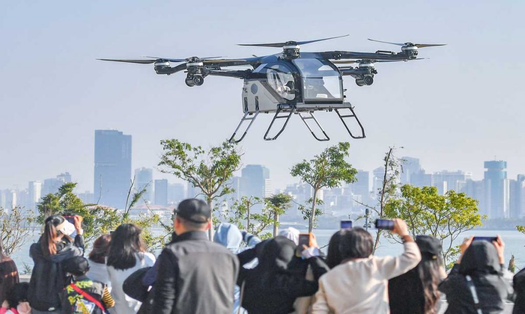 Xpeng AeroHT Land Aircraft Carrier: Flying Car Set for 2026 Launch